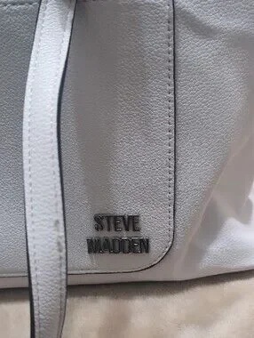 Steve Madden | Bags | Steve Madden White Shoulder Bag With Front Pocket ...